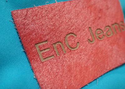 China Custom Leather Labels & Tags - 200pcs MOQ, 350K Weekly Capacity, Embossed Logo Options for Garments for sale