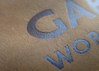 China Custom Embossed Genuine Leather Patches Tan Color for Jeans 100pcs MOQ for sale