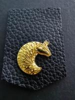 China Custom Laser Engraved PU Leather Patches with 2-3 Color Logo Options for Clothing and Accessories for sale