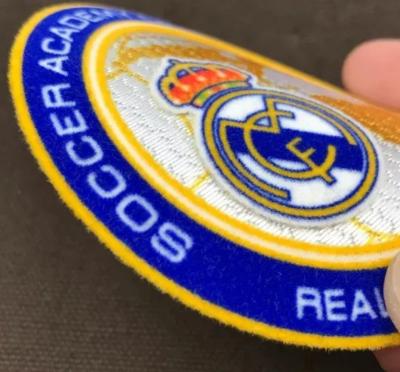 China Custom 80mm 3D Flocking Patch for Football Teams - 0.8-1.4mm Thick Heat Transfer Logo for sale