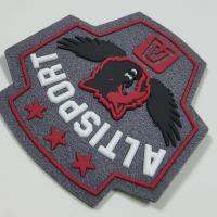 China Custom 3D Silicone Heat Transfer Label Reflective Iron On Patch for Clothing Logo 2-3 Colors for sale