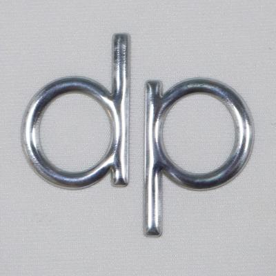 China Custom TPU Heat Transfer Label Metallic Finish Logo Emblem for Apparel 2-3 Colors for sale