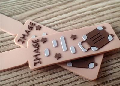 China Custom 3D Embossed Silicon Patches for Luggage Bags Eco-Friendly Washable Logo Patch for sale