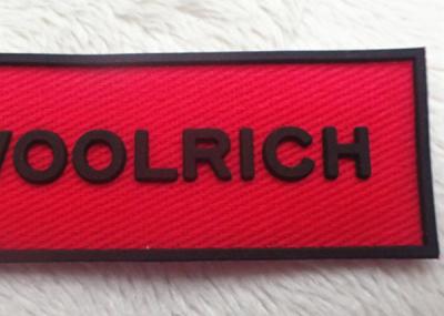 China Custom Silicone Microfiber Logo Patches for Garment Accessories 500pcs MOQ for sale