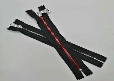 China Aluminum Round Teeth Zipper 3# 5# Size for Handbags and Garments with Custom Colors and Lightweight Design for sale
