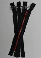 China Aluminum Round Teeth Zipper 3# 5# Size for Handbags and Garments with Custom Colors and Lightweight Design for sale