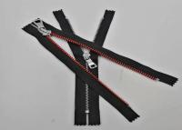 China Aluminum Round Teeth Zipper 3# 5# Size for Handbags and Garments with Custom Colors and Lightweight Design for sale