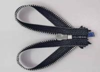 China 5# Y-Style Metal Teeth Zipper with Pure Cotton Cloth - Brass Construction for Jeans and Bags for sale