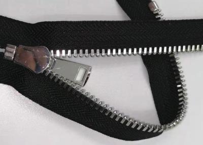 China 5# Double Point Pull Teeth Zipper with Brass Teeth and Cotton Fabric - Custom Lengths 5-7 Day Delivery for sale