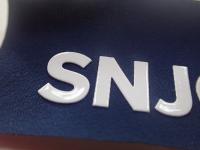 China Custom Logo Silicone Heat Transfer Labels for Clothing Bags Luggage 3D Effect 40°C Washable for sale