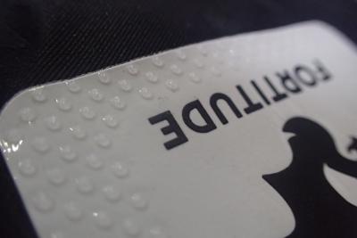 China Custom Silicone Heat Transfer Labels for Clothing Luggage 3D Logo 40°C Washable for sale