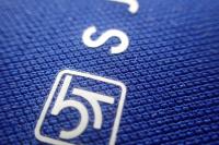 China Custom Silk Screen Printing Heat Transfer Patches for Football Wear 40°C Washable for sale