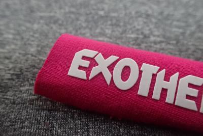 China Glossy Silicone Heat Transfer Labels 6kg for Sportswear Bags Custom Colors for sale