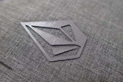 China Heat Adhesive Silver Screen Printing Heat Transfer Labels for Shoes 40°C Washable for sale
