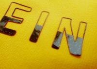 China Custom Silicone Rubber Heat Transfer Patches 3D Logo Clothing Labels 140-160C for sale