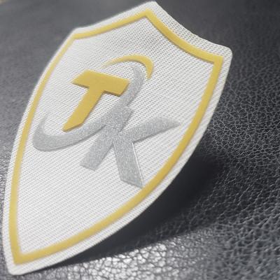 China Custom 3D TPU Silicone Heat Transfer Label for Garments Iron On Logo Patch 130-140°C for sale
