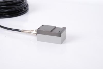 China ST501 Ultrasonic Flowmeter with Clamp-On Transducer RS485 Communication and ±1.0% Accuracy for Water Treatment for sale