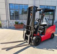 China 2t 3t 3000mm electric forklift truck Four wheel drive forklift truck with side shifter for sale