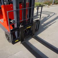 China 1000KG Load Capacity 2 Stage Mast Diesel Forklift Four Wheel Forklift for sale