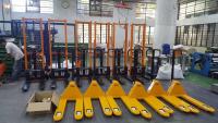 China 1000 2000 3000kg 1 2 3 ton hydraulic manual hand forklift pallet stacker price 1.6 2 3m price for sale