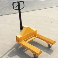 China 2000 kg 2 tons 4409 lb  Manual roll pallet truck forklifts used for Packing industry for sale