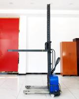 China 500 kg capacity semi electric self elevating truck lifting forklift automatic loading handling  stacking truck for sale