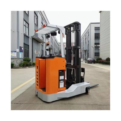 China 2000 kg Stand-up 3-mast 5.5 m lifting height Electric reach truck with CE certificate for sale