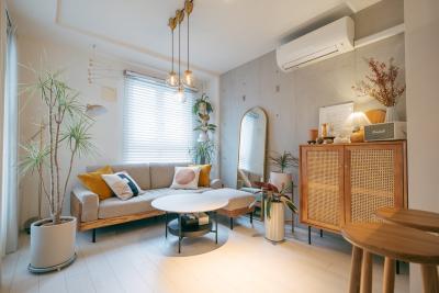 China Guangdong China Factory New Modern Commercial Wooden Furniture for Hotel Bedroom Hospitality Resort for sale