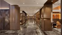 China Elegant Luxurious  Hotel Furniture Living Spaces Solid Wood Frame Furniture for sale