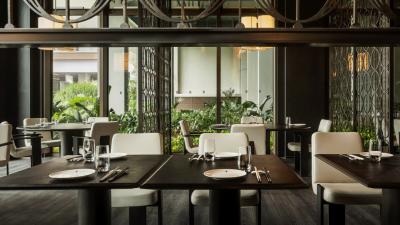 China OEM/ODM Customzied Modern House Furniture with Solid Wood Frame for Hotel for sale