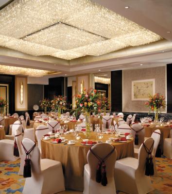 China Banquet Home Sandalwood Dining Room Furniture Customized Upholstered Side Chair for sale