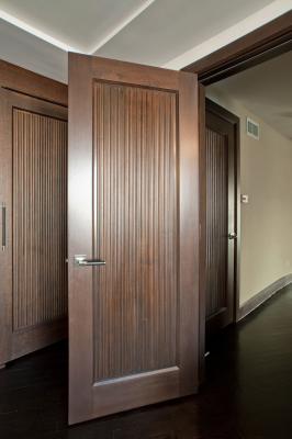 China OEM/ODM Customized China Manufacture Good Quality Door Collection Sets with Solid Wood Frame for sale