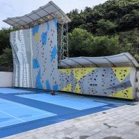China Professional International Competition Climbing Wall Anti - UV Environmental Protection for sale
