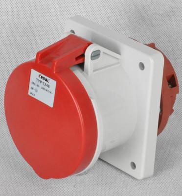 China IP44 Protection Grade Industrial Power Socket / 32 Amp Industrial Socket for sale