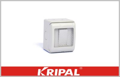 China UKW - 1GS Weatherproof Switch Socket , White Weatherproof Electrical Outlet for sale