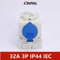 China IEC IP44 32A Single Phase Switch Socket With mechanical interlock for sale