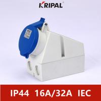 China 220V Single Phase 16Amp IP44 Industrial Receptacle IEC Standard for sale