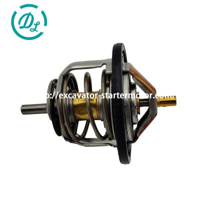 China EexcavaStart ISUZU 4HK1 Engine Thermostat 82℃ OEM 8-97300790-3 for sale