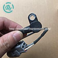 China EexcavaStart ISUZU 4HK1 Crankshaft Position Sensor OEM 8-97306113-1 for sale