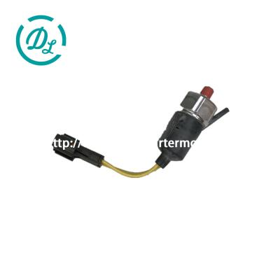 China EexcavaStart ISUZU 6HK1 Engine Oil Pressure Sensor OEM 1-82410170-1 1-82410142-0 for sale