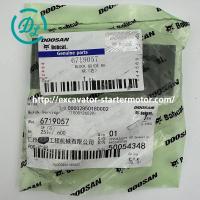 China EexcavaStart Excavator Right Hand Block Guide OEM 6719057 for S450 453 for sale