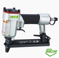 China 20 Gauge Fine Crown Air Stapler 422J for Furniture 3/8 to 7/8 Inch 60-100psi for sale