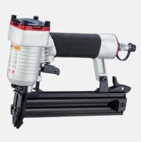 China 18 Gauge 32mm Pneumatic Air Brad Nailer for Furniture and Cabinet Assembly 60-100psi for sale