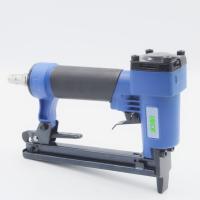 China Customized Fine Crown Pneumatic Staple Gun 1013J 20 Gauge 60-100 PSI for Furniture Decoration for sale