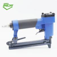 China 21 Gauge Fine Crown Air Pneumatic Staple Gun 8416 for Furniture Upholstery and Decoration for sale
