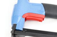 China 21 Gauge Fine Crown Air Pneumatic Staple Gun 8016 Long Nose 60-100psi for Upholstery for sale