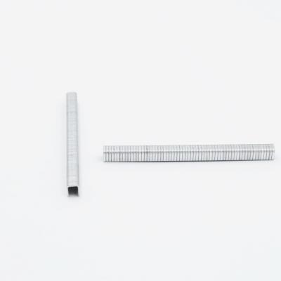 China 20 Gauge 4J Series Upholstery Staples 406J 5.20mm Crown Steel Pneumatic Staples for sale