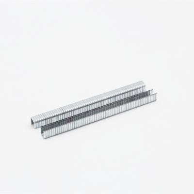 China Steel 408J 20 Gauge Galvanized Industrial Wire Staples 5.20mm Crown for Pneumatic Tools for sale