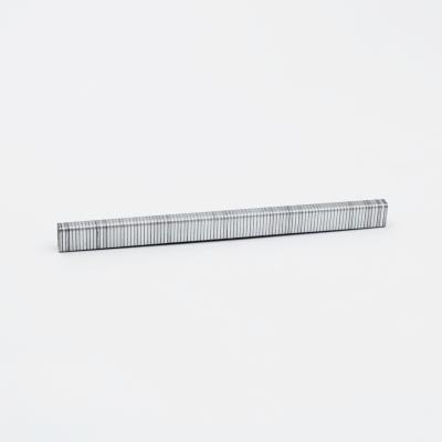 China 20 Gauge 4J Series Air Staple Fine Crown 5.20mm for Upholstery 413J 17/32 Inch for sale