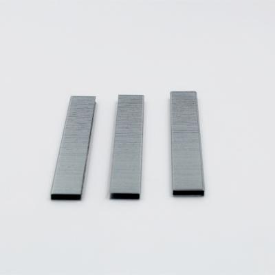 China 20 Gauge 419J Steel Pneumatic Staple 3/4 Inch Length for Heavy Duty Industrial Use for sale